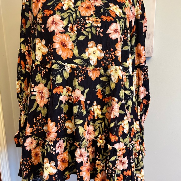 easel | Tops | Easel Floral Print Long Sleeve Top | Poshmark